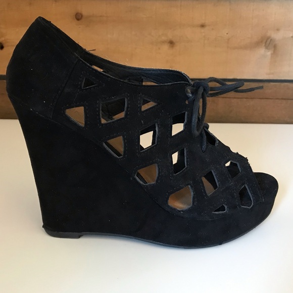 Ardene | Shoes | Black Wedge Sandals | Poshmark
